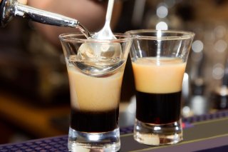 Домашній малиновий лікер - як приготувати — Шуба