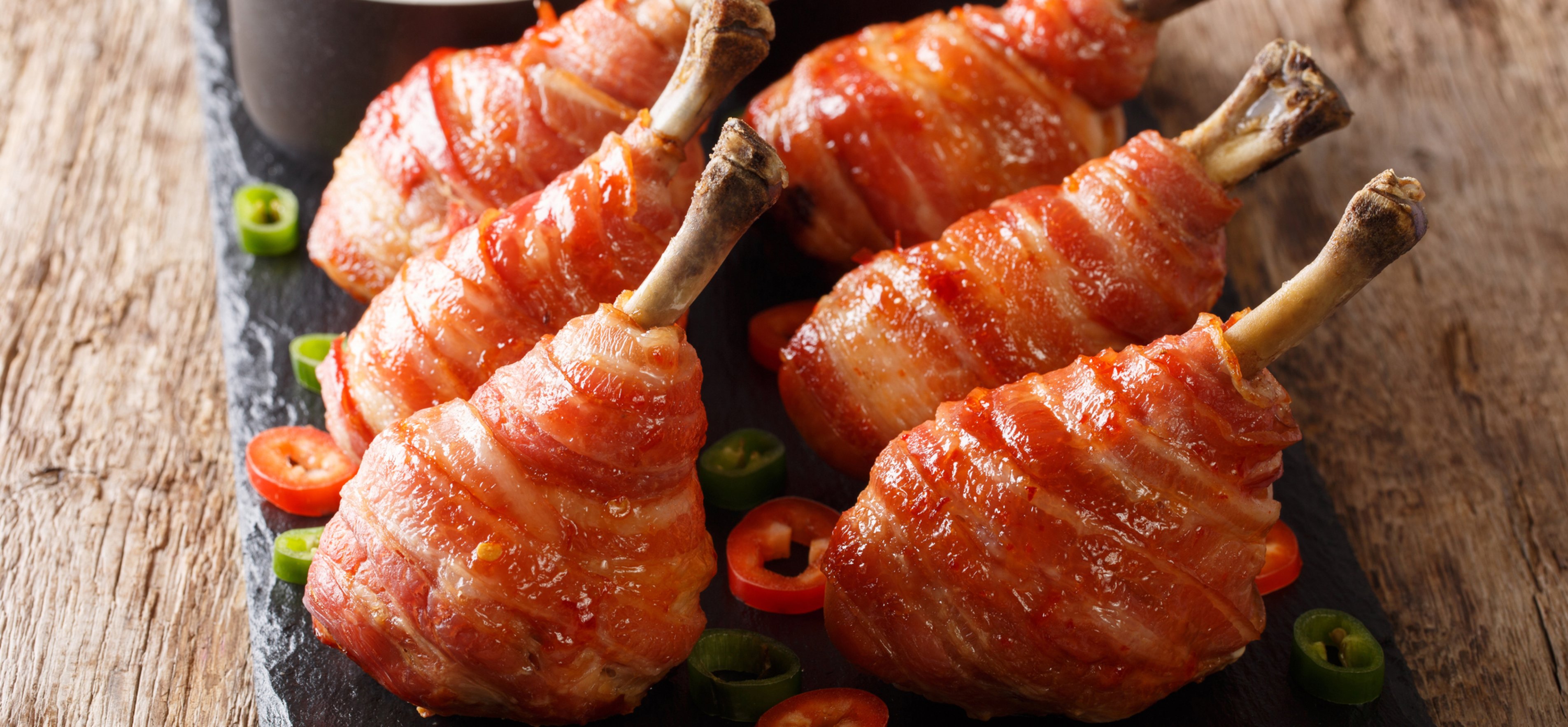 Ектор показав, як смачно приготувати курячі ніжки - рецепт з відео — Шуба