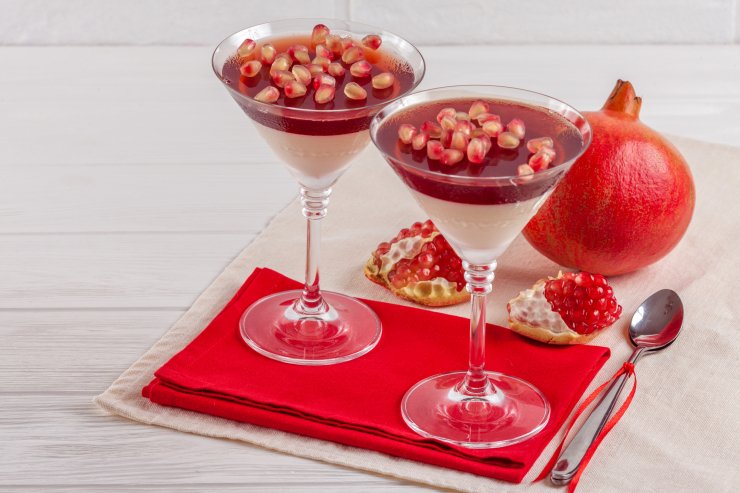 Мус із шампанського з гранатом — оригінальний новорічний десерт ...