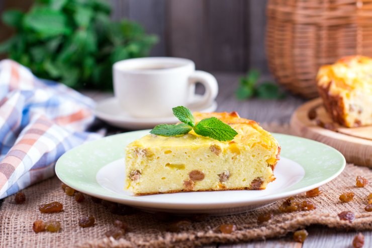 Нутова запіканка з кеш'ю та родзинками. Читайте на UKR.NET