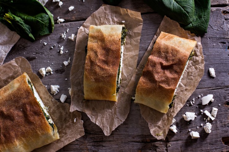 Штрудель зі шпинатом і фетою. Читайте на UKR.NET